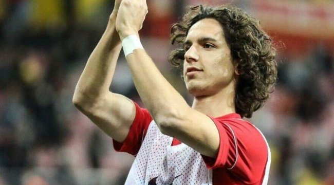 Emre Demir kimdir, kaç yaşında, nereli? Emre Demir hangi takıma ...